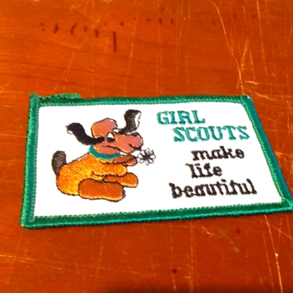Girl Scouts | Accessories | Vintage Girl Scout Badge | Poshmark